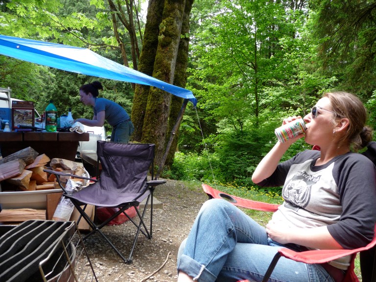 Lady Camping | Take it outside, ladies.